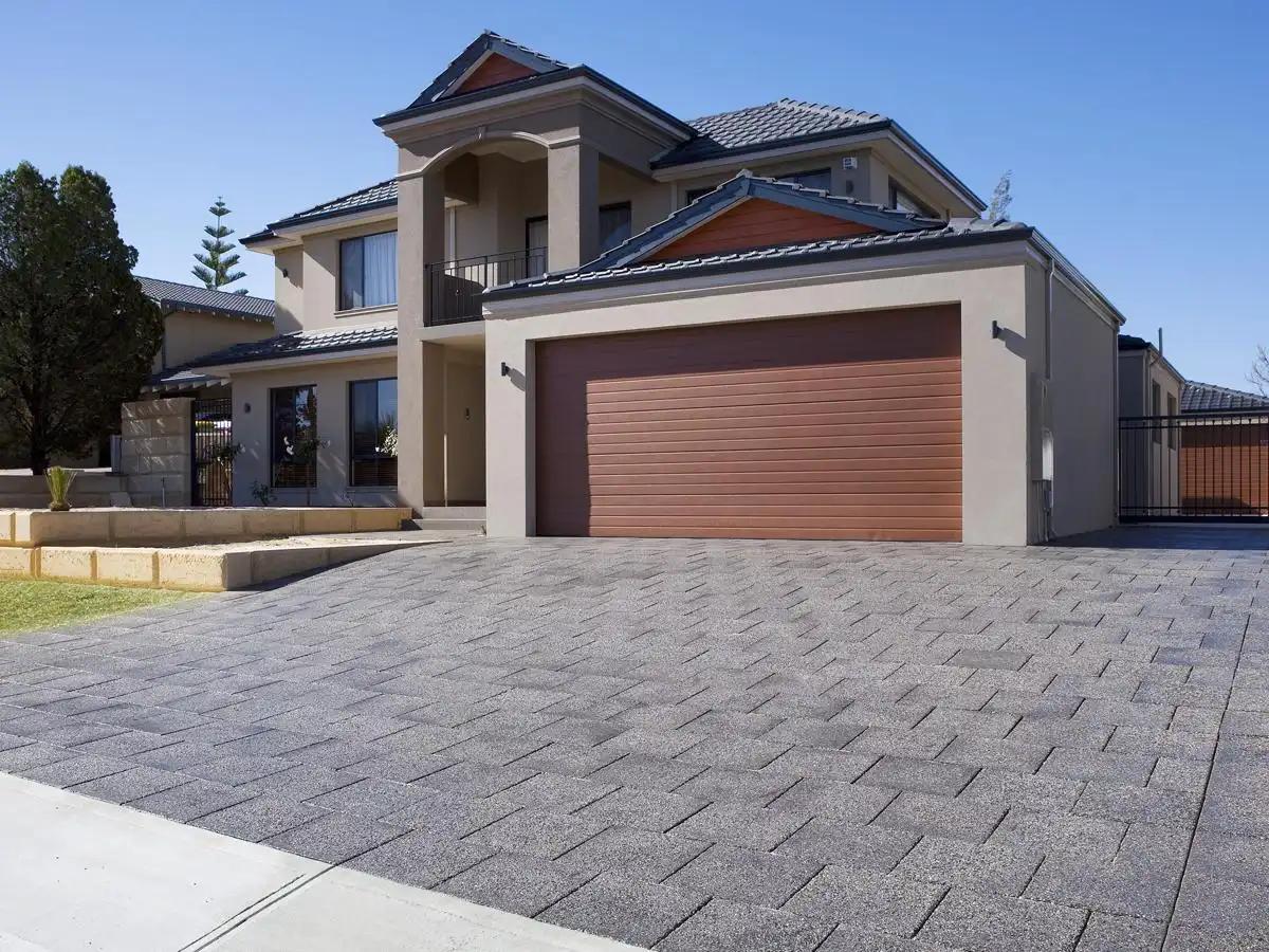 Limestone | Quartz | Exposed Aggregate | Pavers Perth | Freo Stone Paving