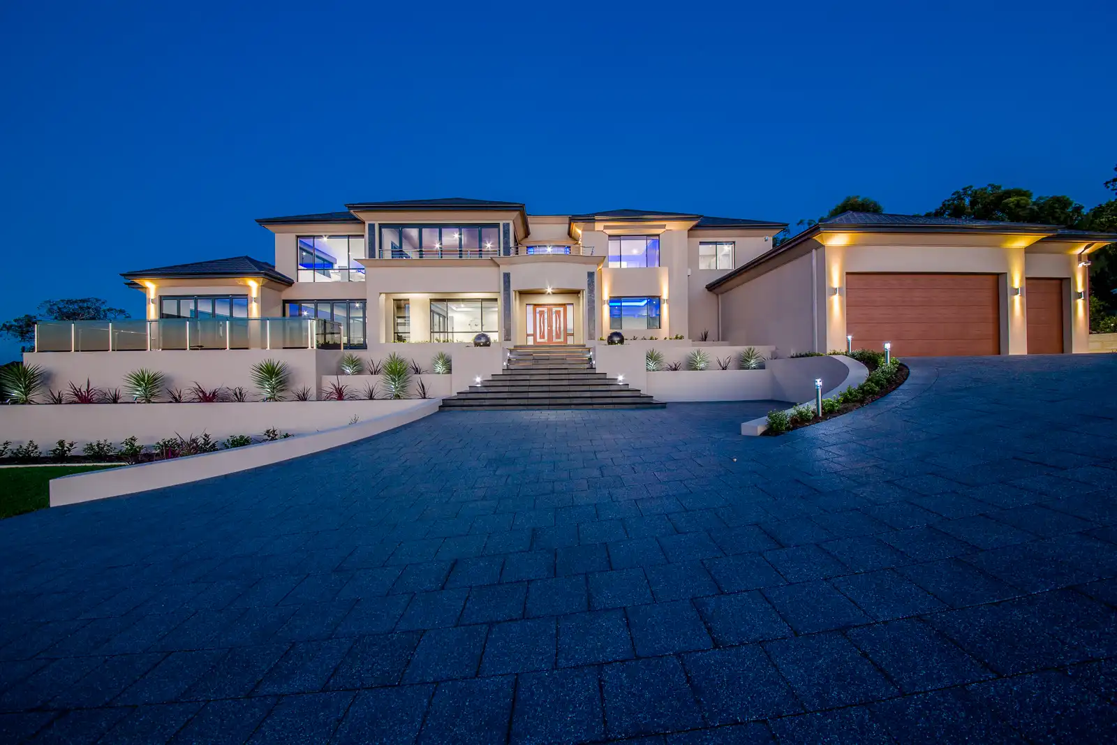 Limestone | Quartz | Exposed Aggregate | Pavers Perth | Freo Stone Paving