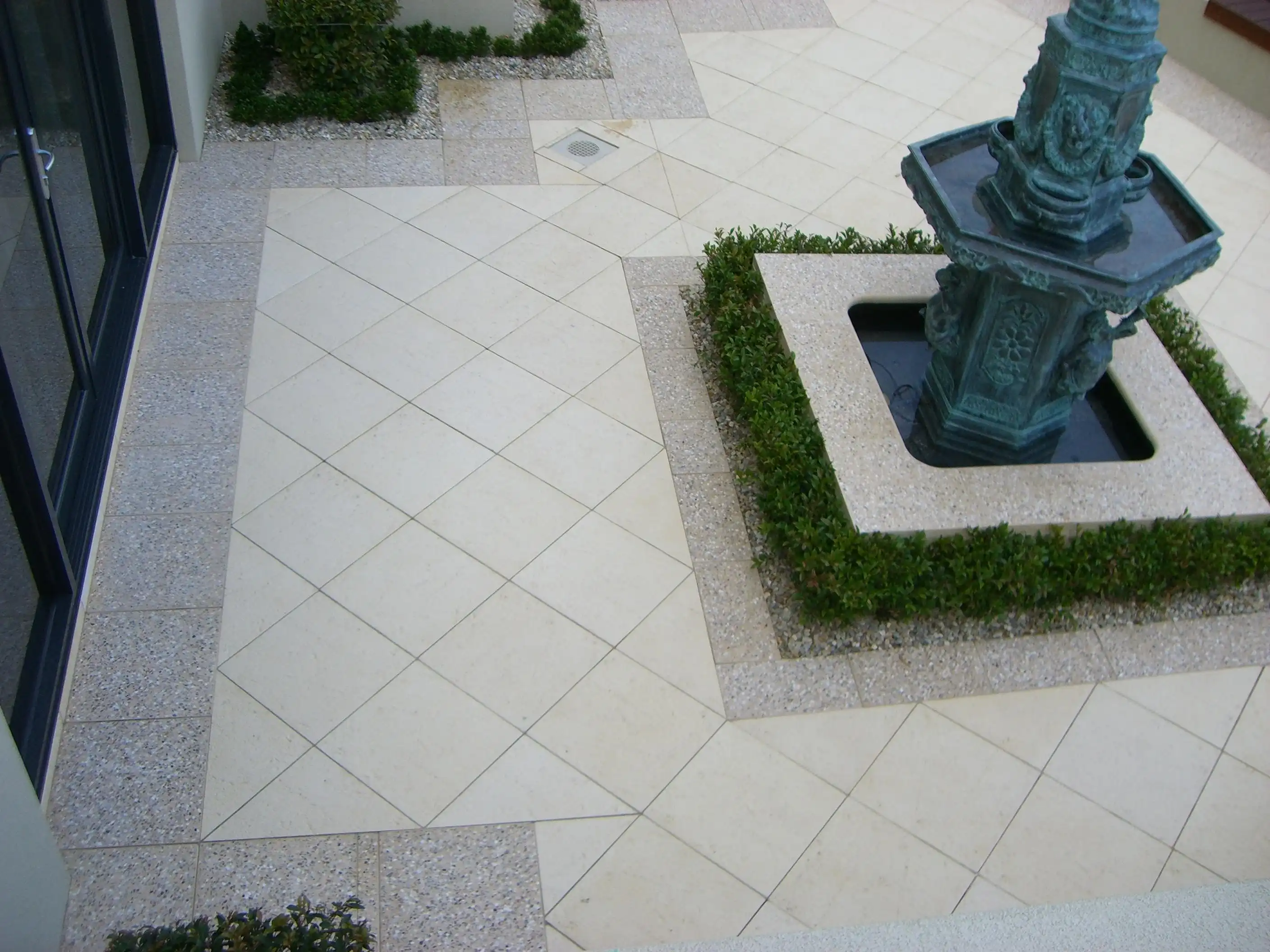 Limestone | Quartz | Exposed Aggregate | Pavers Perth | Freo Stone Paving
