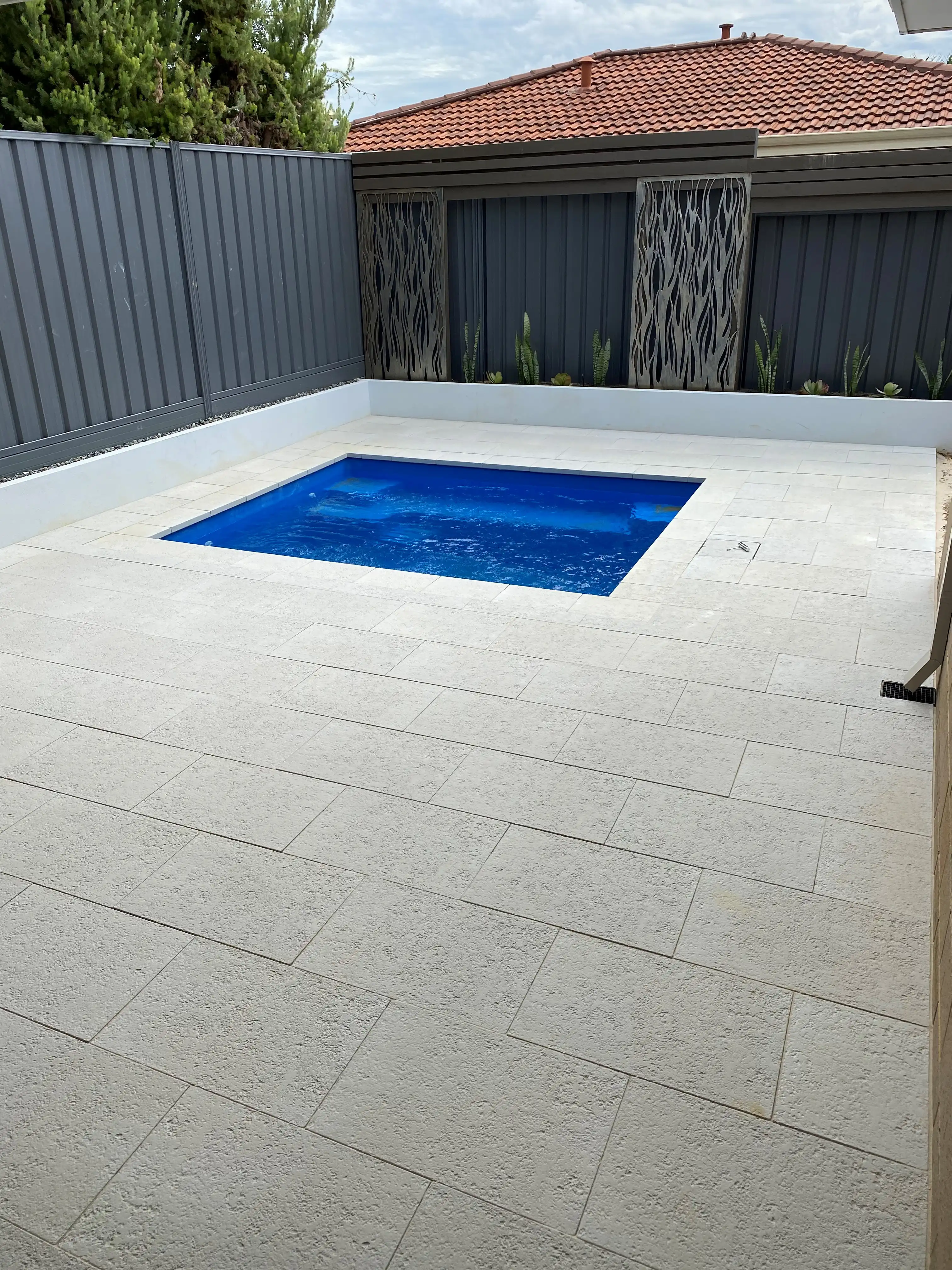 Limestone | Exposed Aggregate | Pavers Perth | Freo Stone Paving