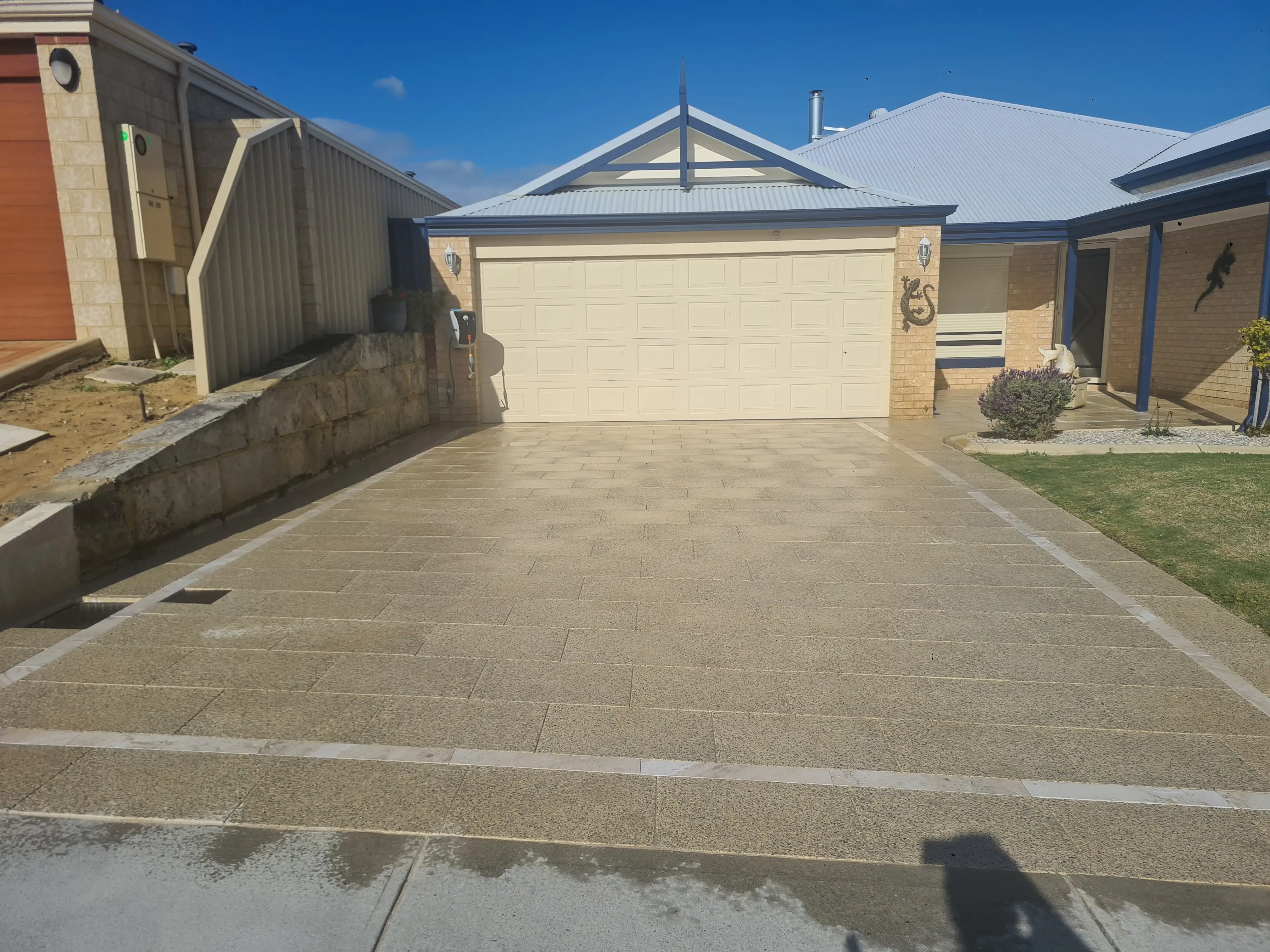 Limestone | Exposed Aggregate | Pavers Perth | Freo Stone Paving